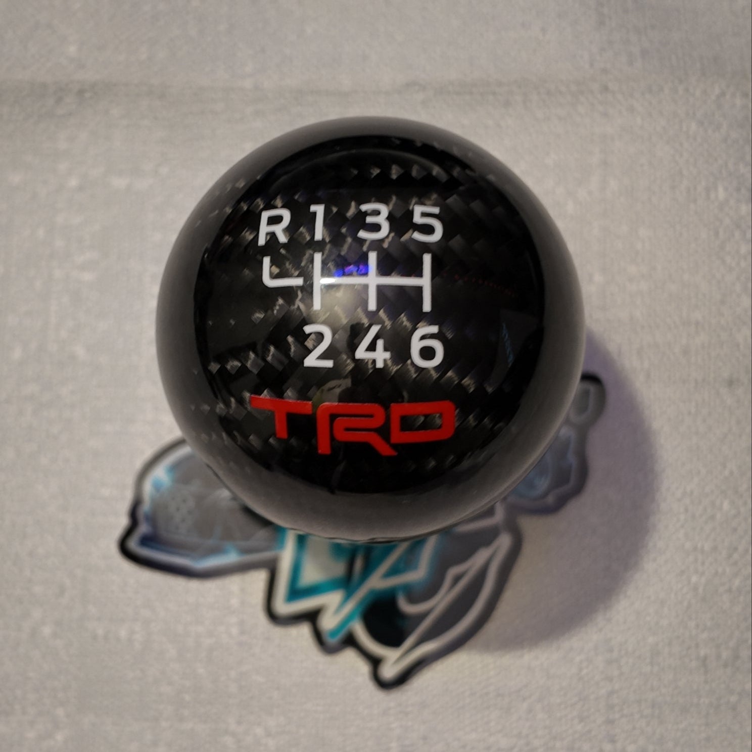 GR/TRD Racing Carbon Fiber Gear Shift Knob for GT86/BRZ – Luminous Carbon